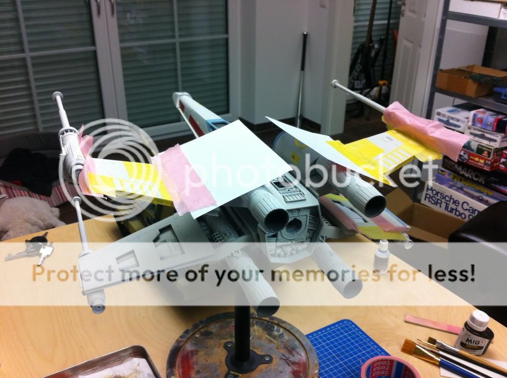 Studio Scale X-Wing RED 5